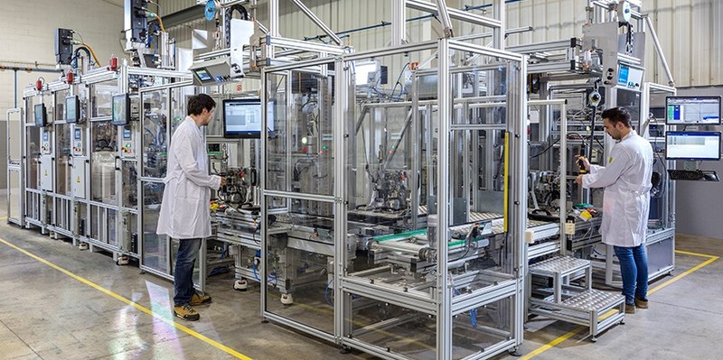 Escola d'Enginyeria de Telecomunicació i Aeroespacial de Castelldefels ...